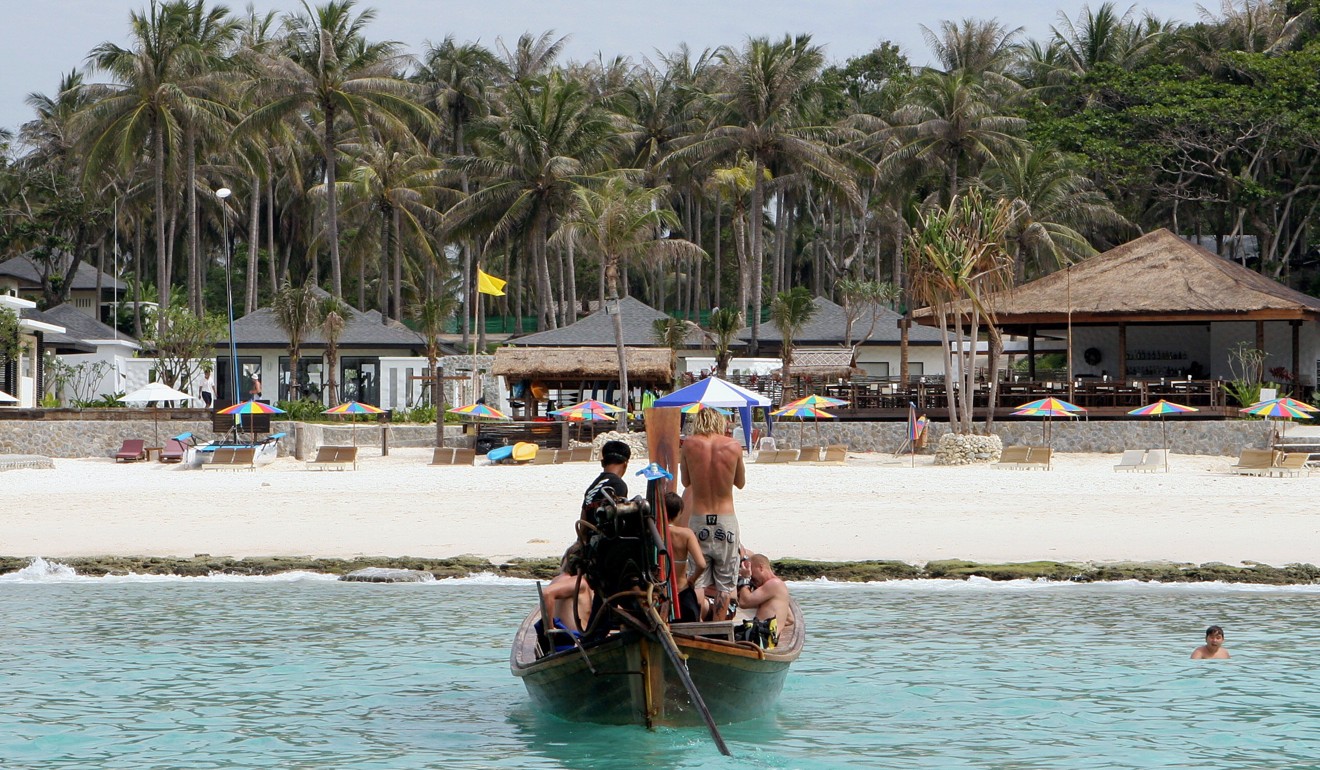 Surf’s up! More rich young Chinese head to the beach for their holidays ...