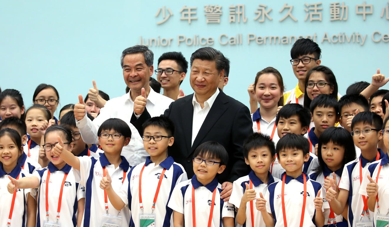 President Xi Jinping tours Hong Kong junior police training camp ...