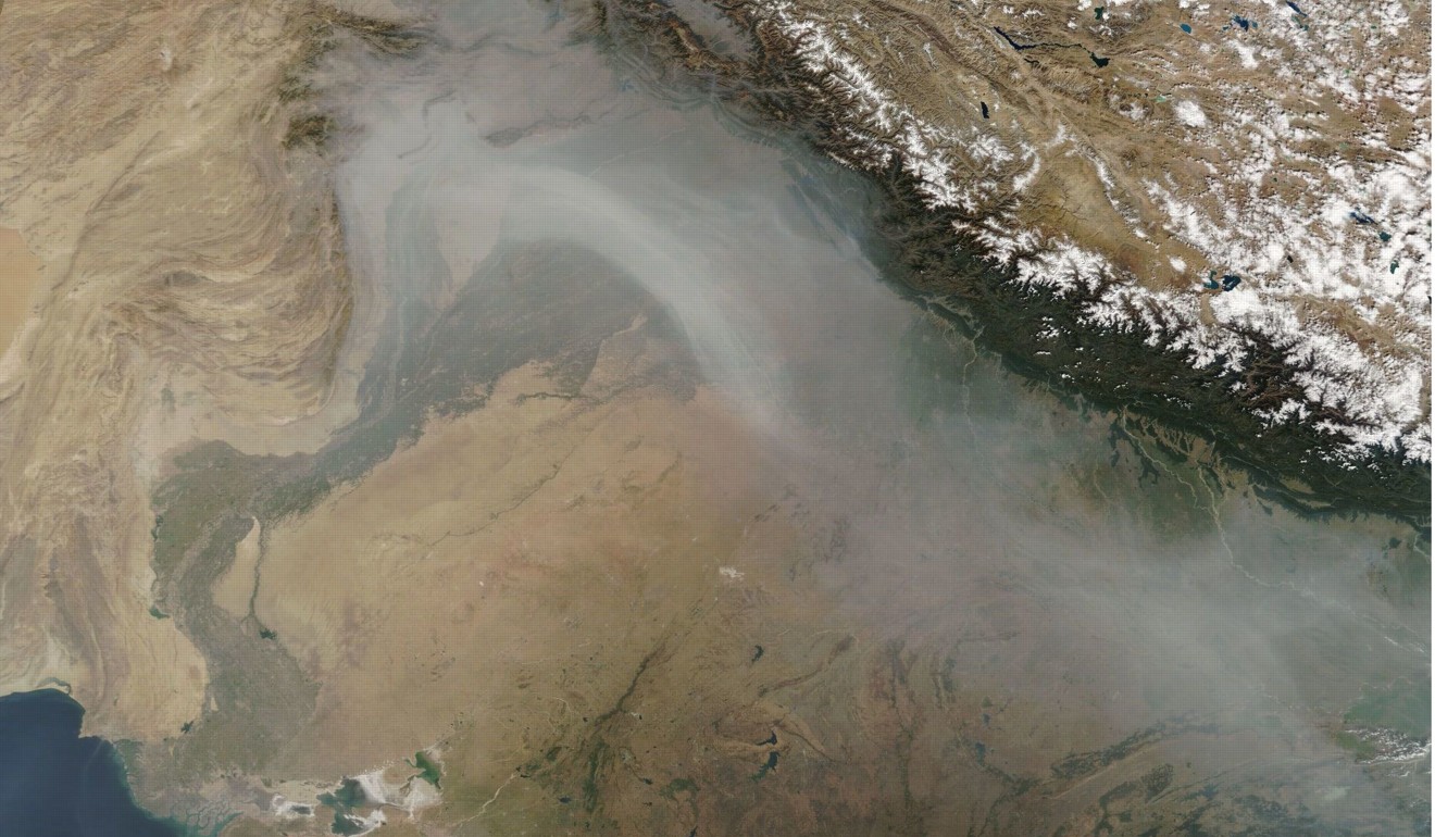 ‘Everything is polluted right now’: anger rises as toxic haze chokes ...