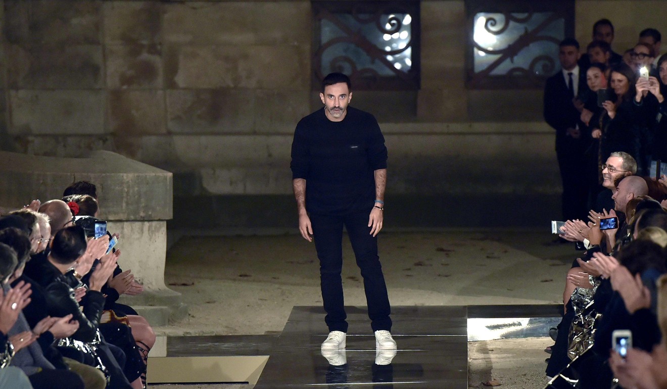 Burberry’s new designer transforms the storied brand with new logo and ...