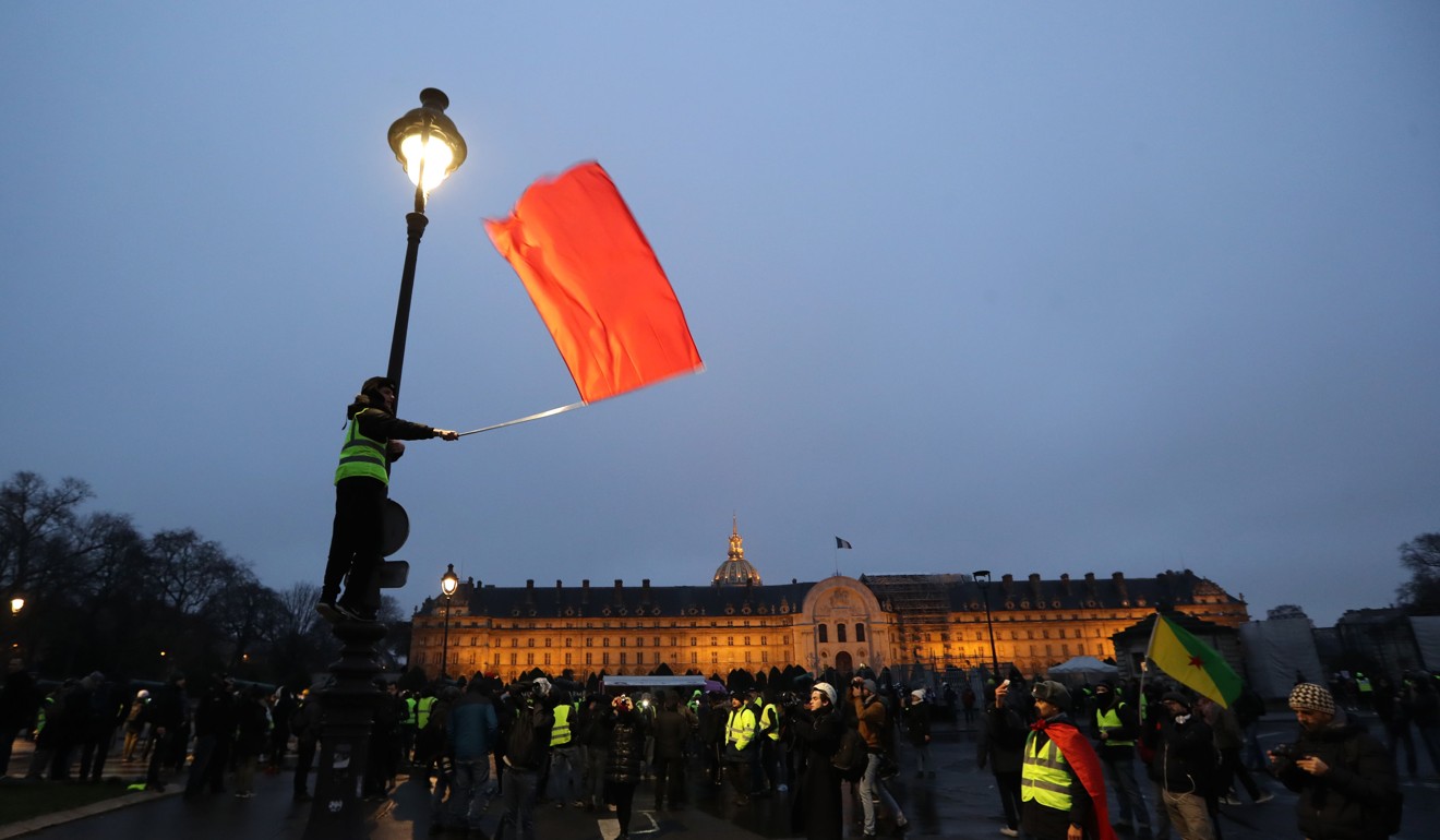 French yellow vests protest despite Emmanuel Macron’s outreach | South ...