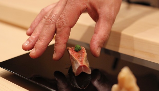 How to eat sushi the right way, and why you should obey chef’s rules to ...