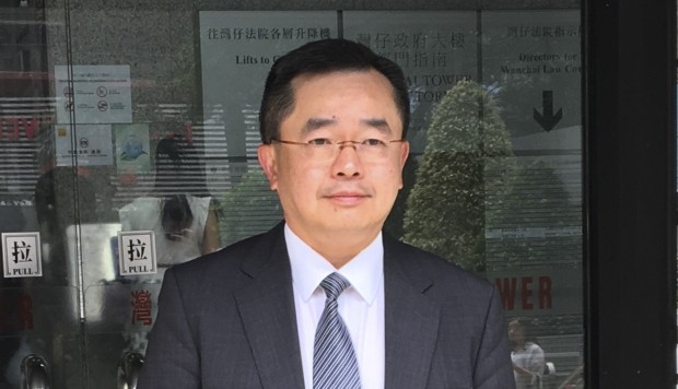 ‘Threatened’ Hong Kong judge says angry man brandishing cleaver in his ...