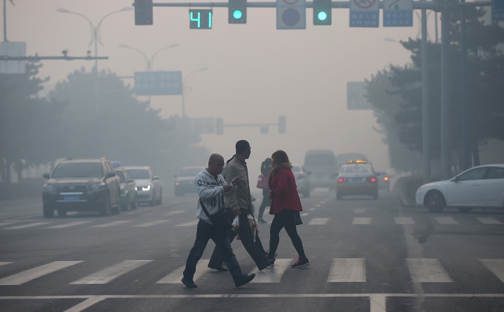 ‘Where’s the fire?’: Chinese city cloaked in choking smog after coal ...