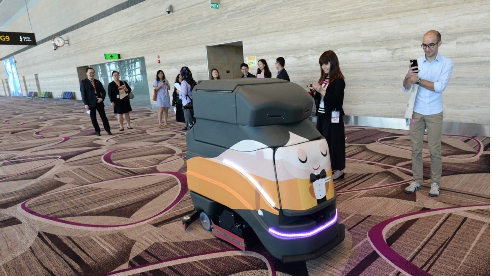 Face scans, robot baggage handlers: how Asia is leading the new airport ...