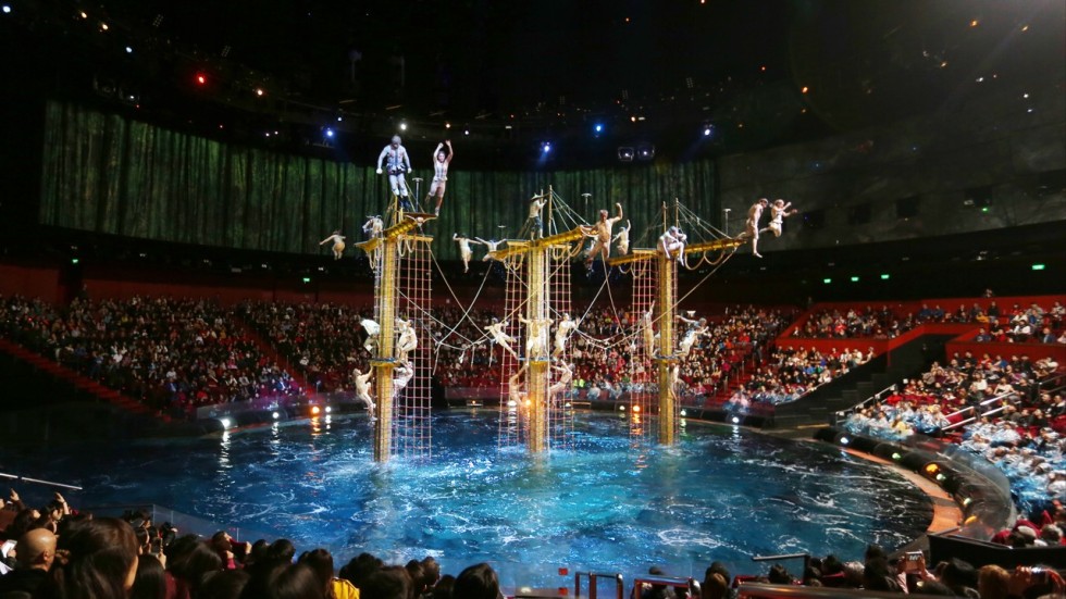 How an elite Macau show acrobat keeps in shape: workouts, diet, and his ...