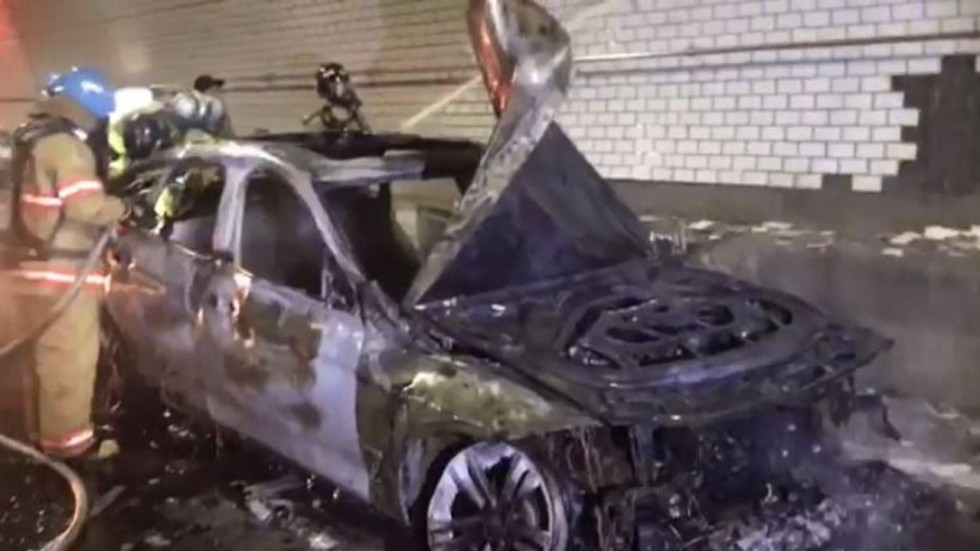 South Korea to ban 20,000 BMWs from roads after engine fires | South ...