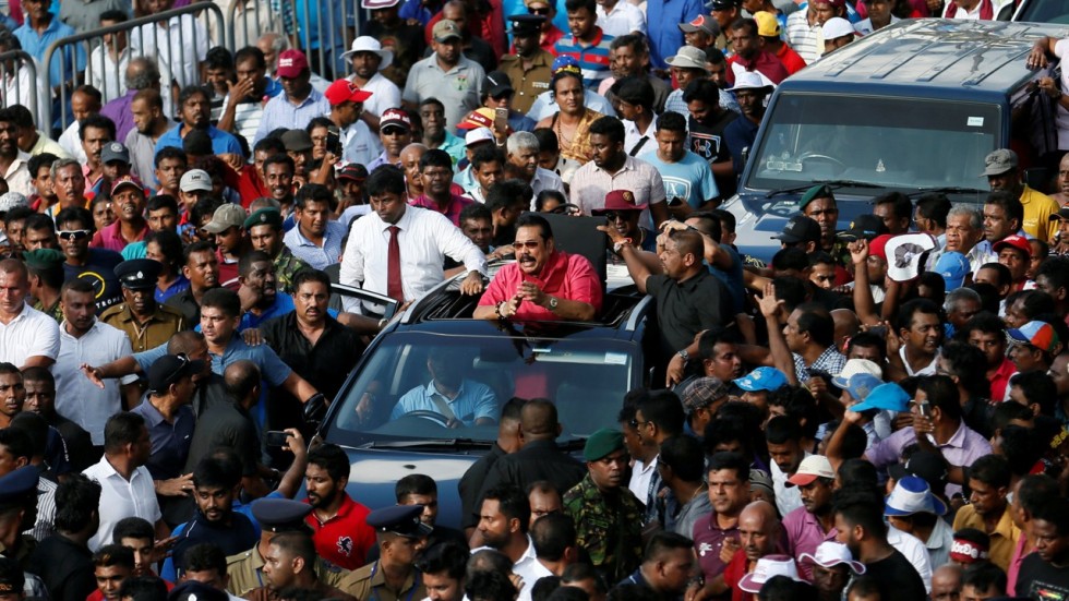 Tens of thousands of protesters march to demand Sri Lankan government ... Tens of thousands of protesters march to demand Sri Lankan government ...